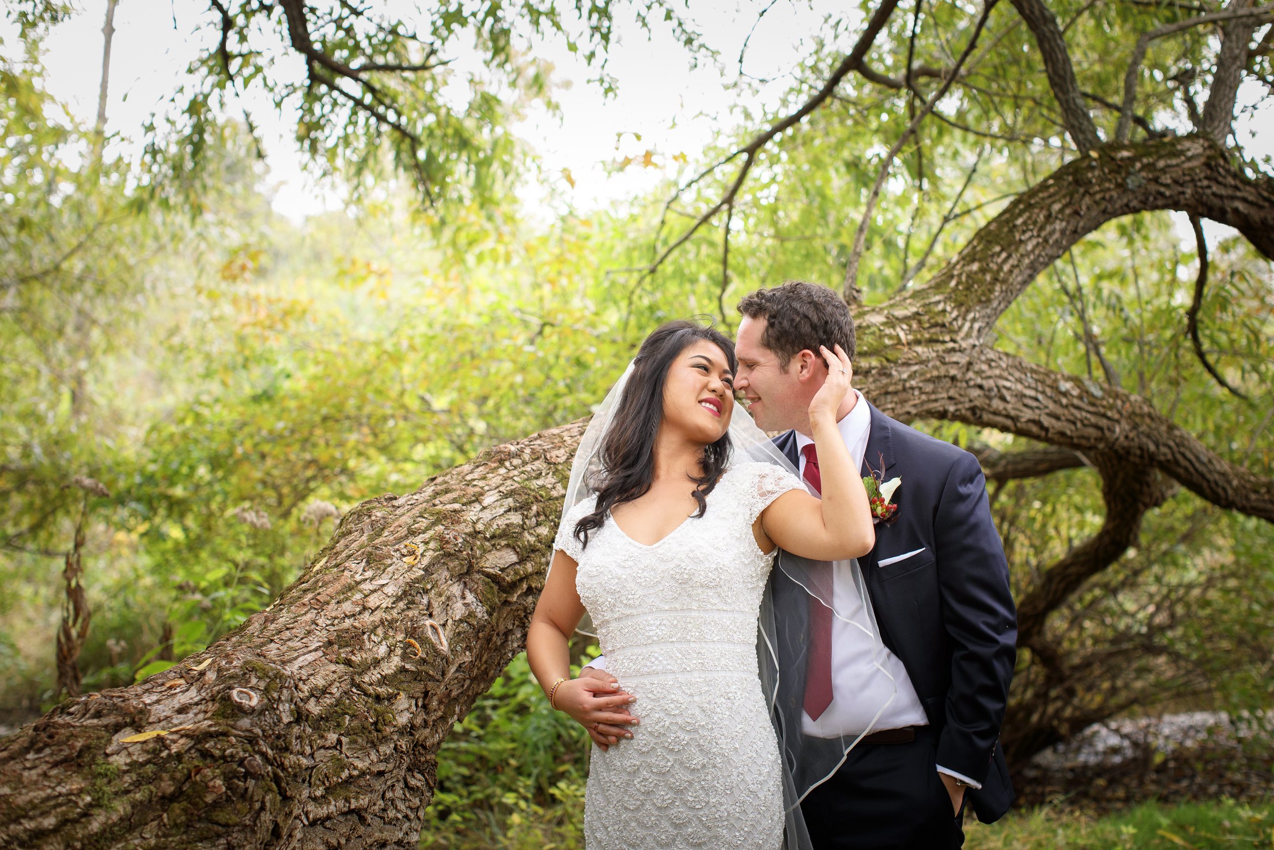 Stephanie & Mike / Associate Photographer Fall Wedding at the Owls Hoot ...